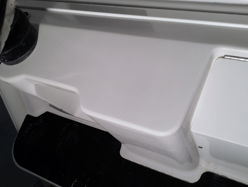 Everglades 270 refit and repower Suzuki 300s - Page 2 - The Hull Truth ...